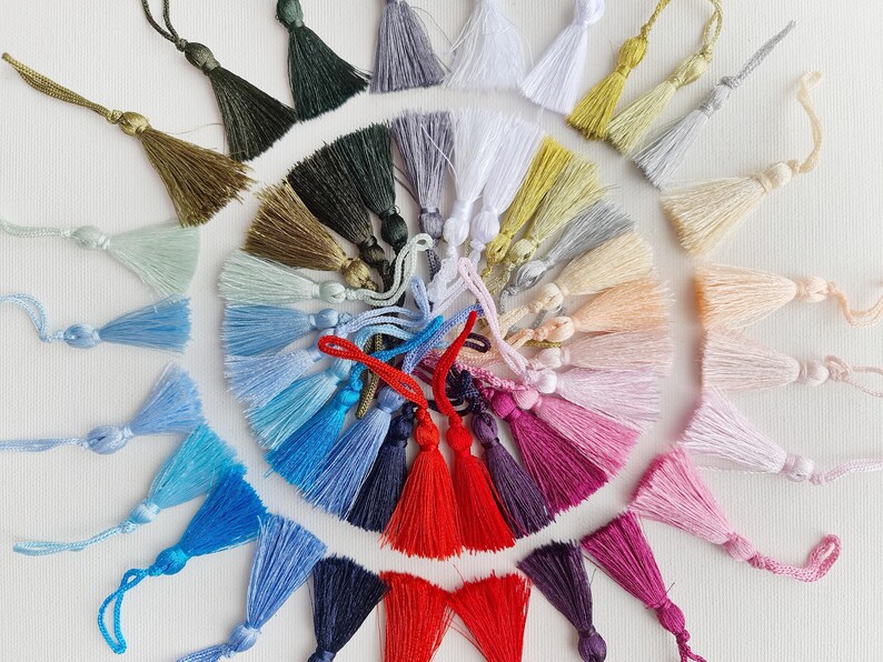 Charm Tassel – 5 Pcs 1.5” (4 Cm) | Silky Mini Bag Tassels With Loop for ...