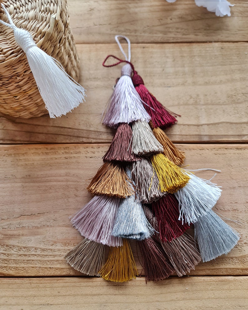 Silky Tassels – 5 Pcs 2.75” (7 Cm) in 9 Colors for Bookmarks, Clutch ...