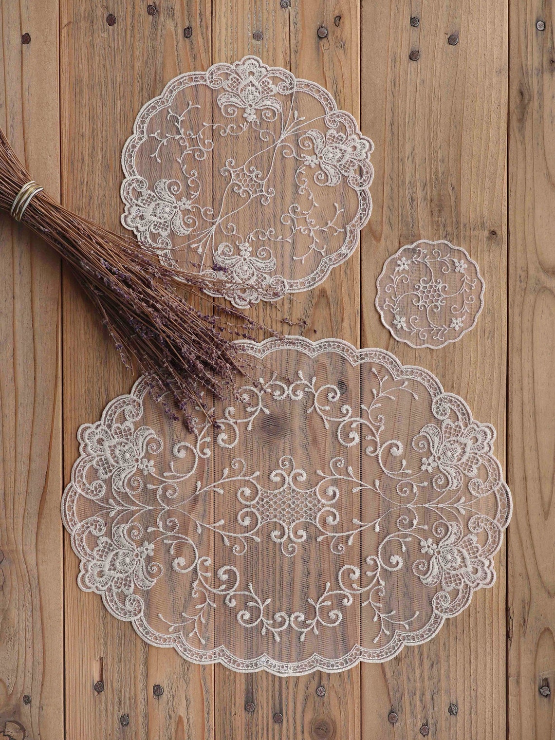 Beige cotton oval lace placemats round doilies vintage style | Etsy