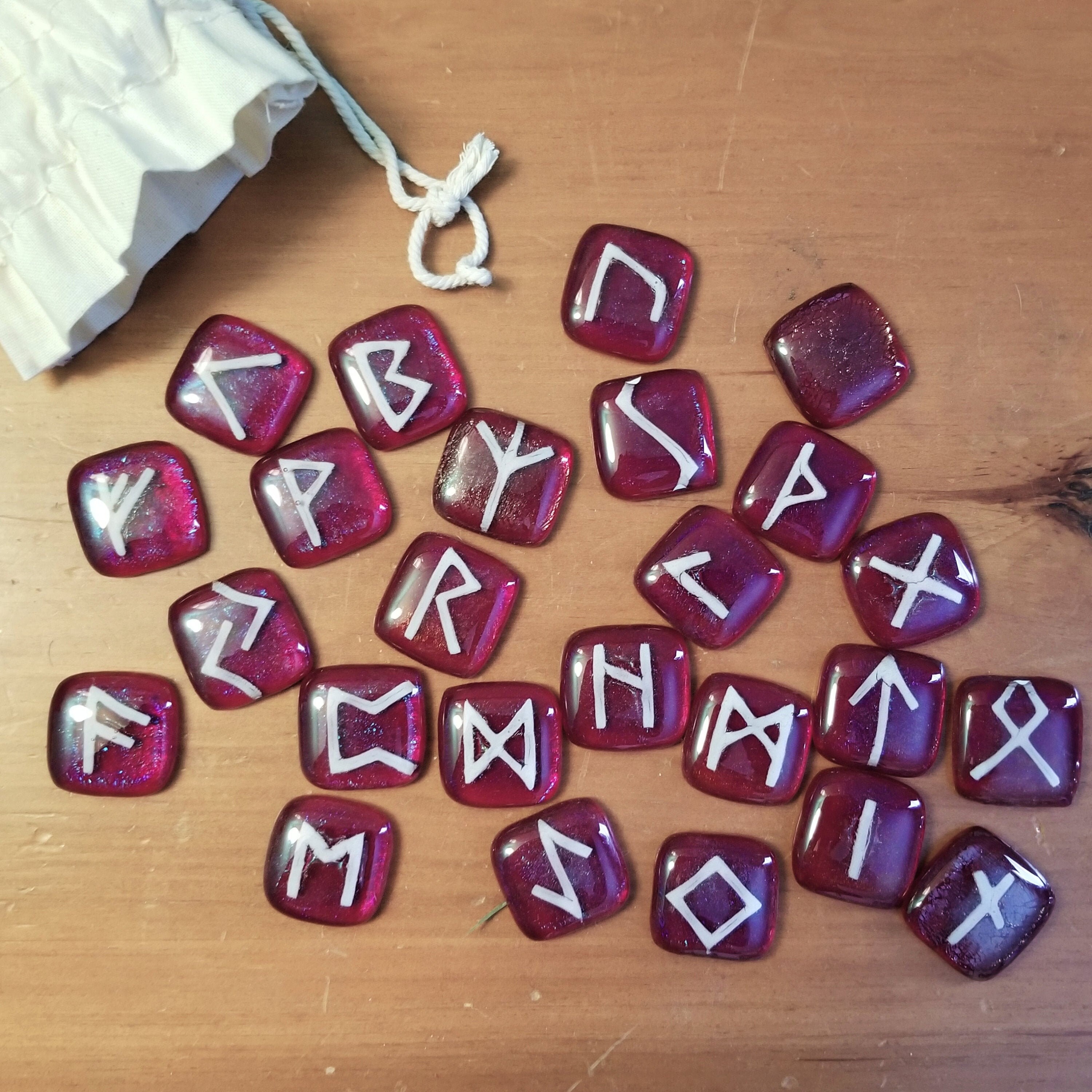 Corazón de Hart Runes Vidrio iridiscente fundido Vidrio - Etsy España