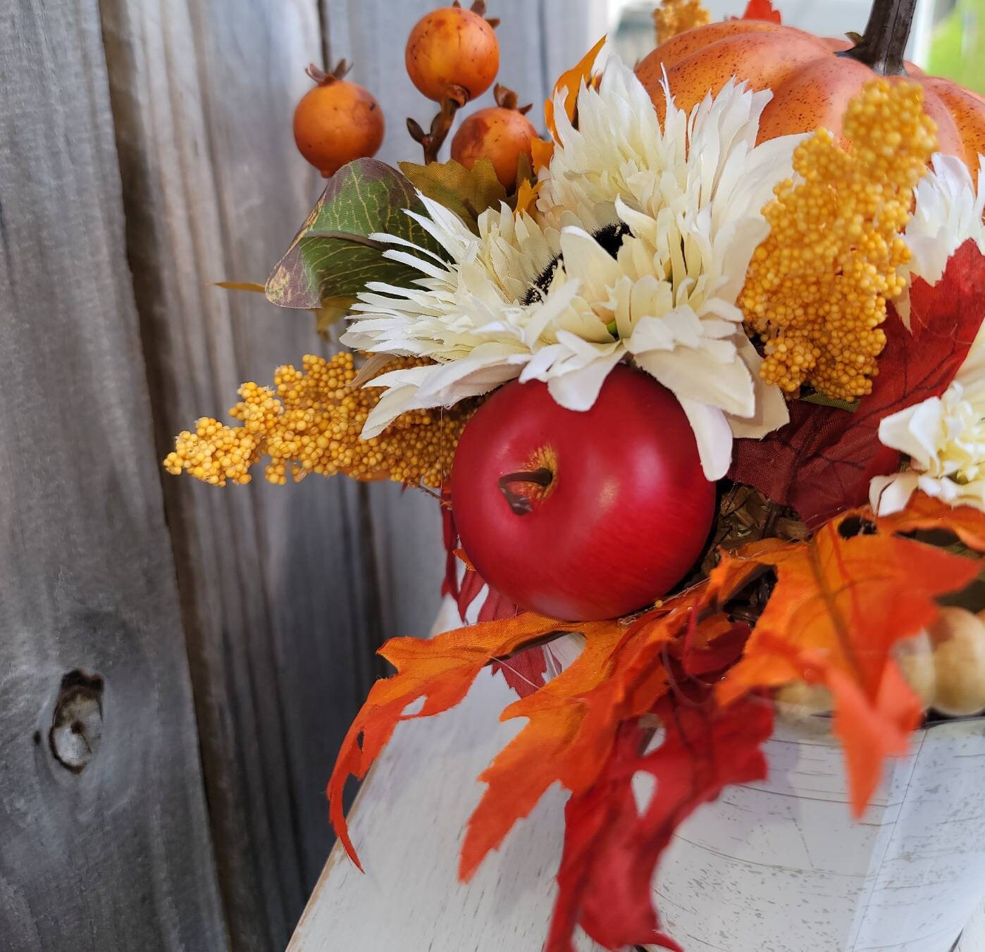 Fall, Apple and Pumpkin Centerpice. Cream and Beige Sunflowers Accent ...