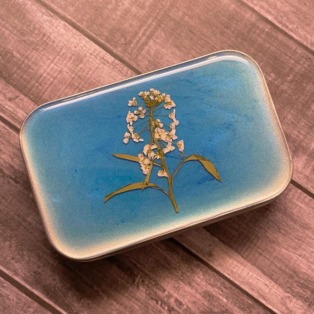 Pressed Flower Tin: Handcrafted Resin Jewelry Box - Etsy