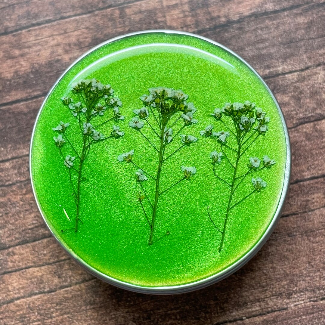 Round Pill Box, Alyssum, White Flowers, Resin, Lime Green, Pressed ...