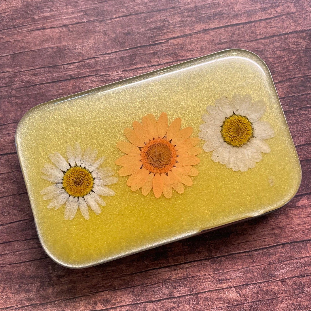 Decorative Tin, Daisies, Jewelry Case, Resin, Pressed Flowers, Yellow ...