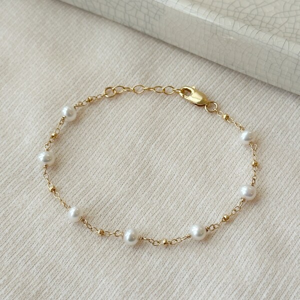Pearl Chain Bracelet - Etsy