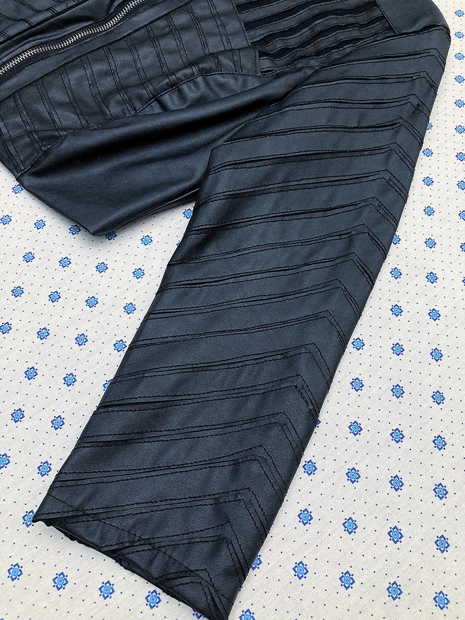 S/ Vintage Y2k Black Cropped Jacket, Body Central Faux Leather and Mesh ...