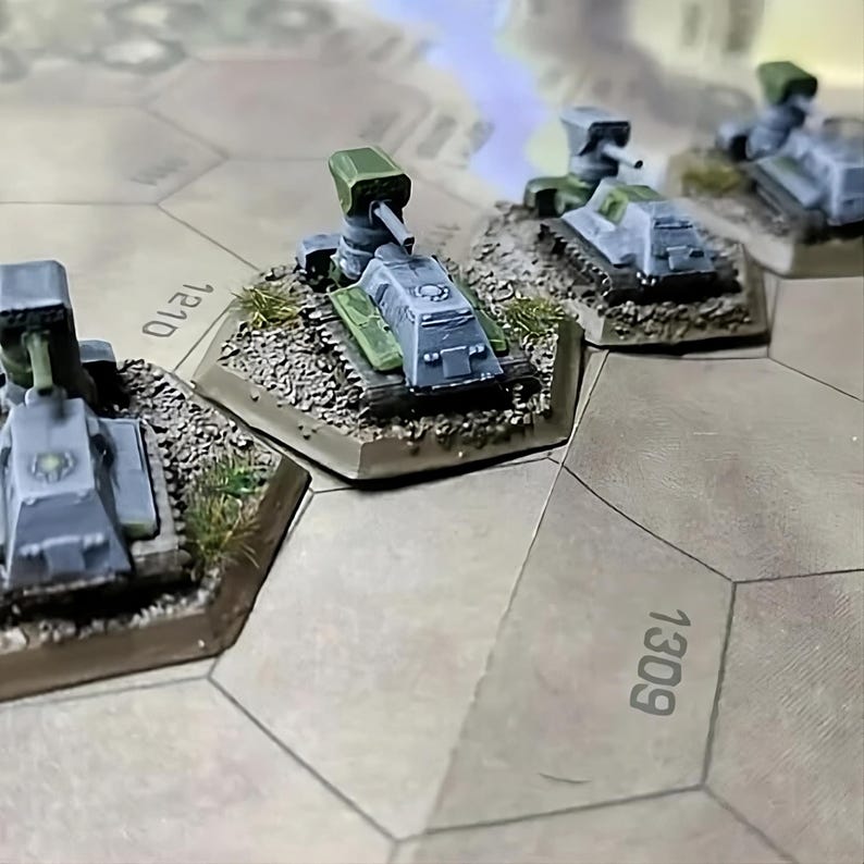 Zorya Tank | Sir Mortimer Bombito | American Mecha | Compatible With BT ...
