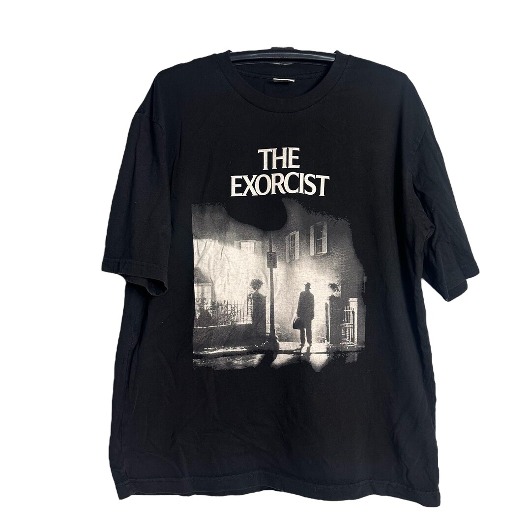 The Exorcist Horror Movie Warner Bros T-shirt - Etsy