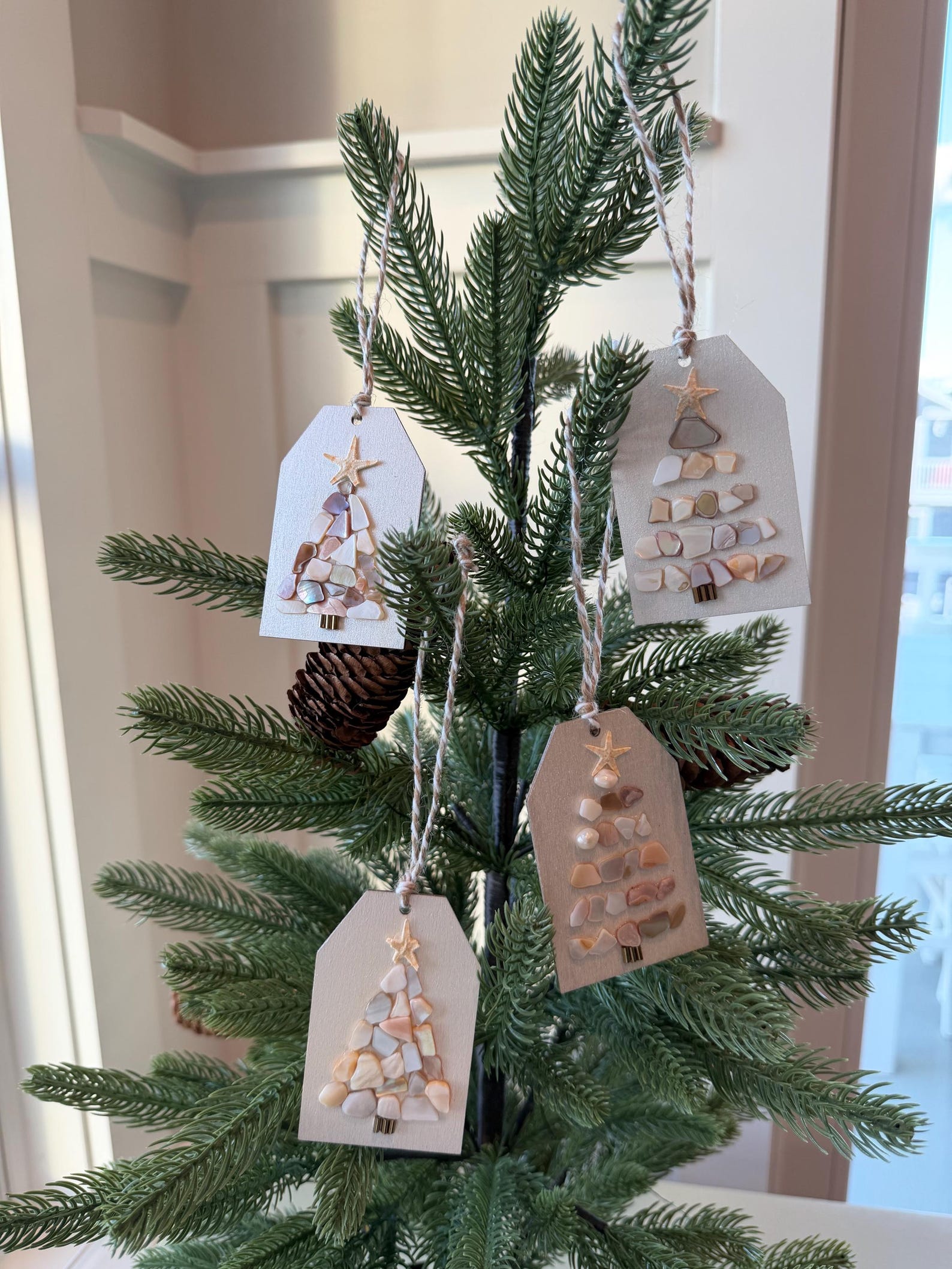 Handmade Seashell Christmas Tree Ornaments – Set of 4 • Coastal Holiday ...