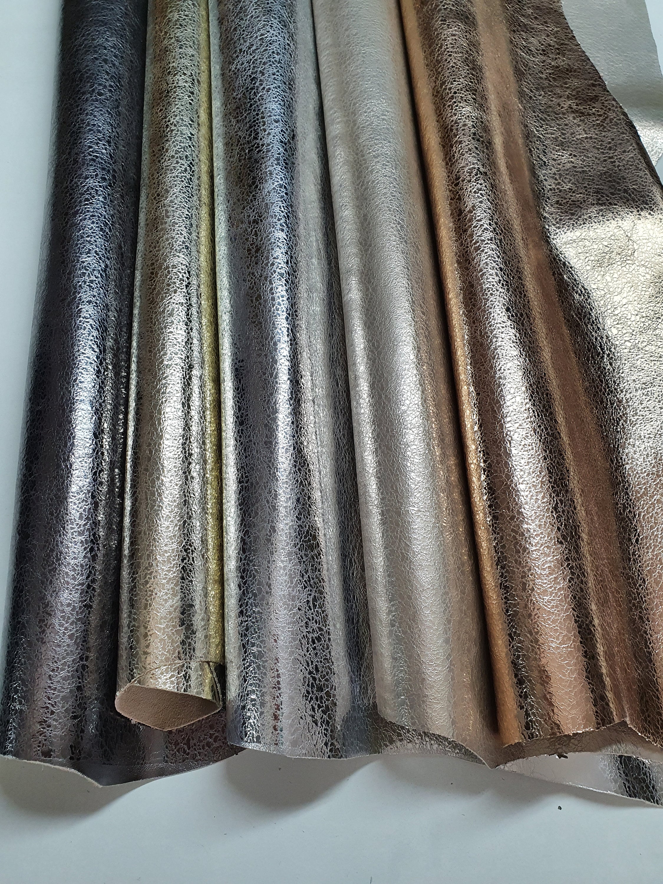Metallic Goat Leather Sheet: Soft Goatskin Hide, Crafting Leather (0 ...