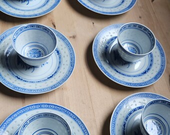 Vintage Chinese Open Carved Rice Grain Porcelain Blue and White ...