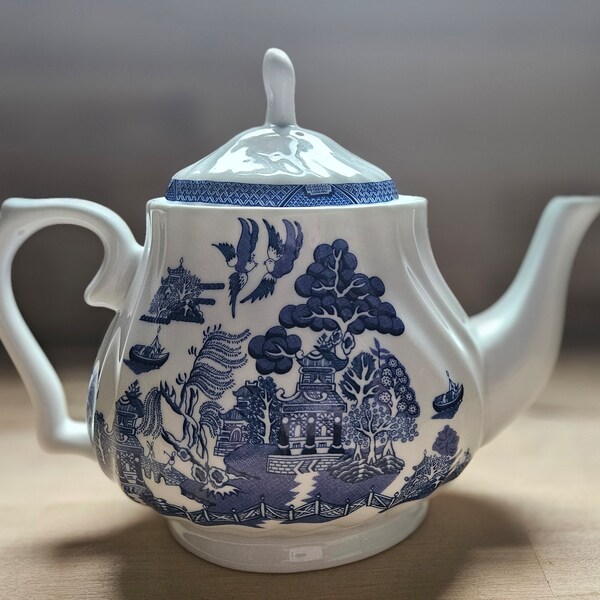 Blue Willow Teapot - Etsy