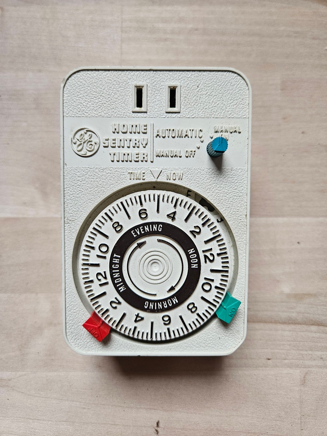 Vintage GE Home Sentry Plug-in Timer 8134-002 - Etsy