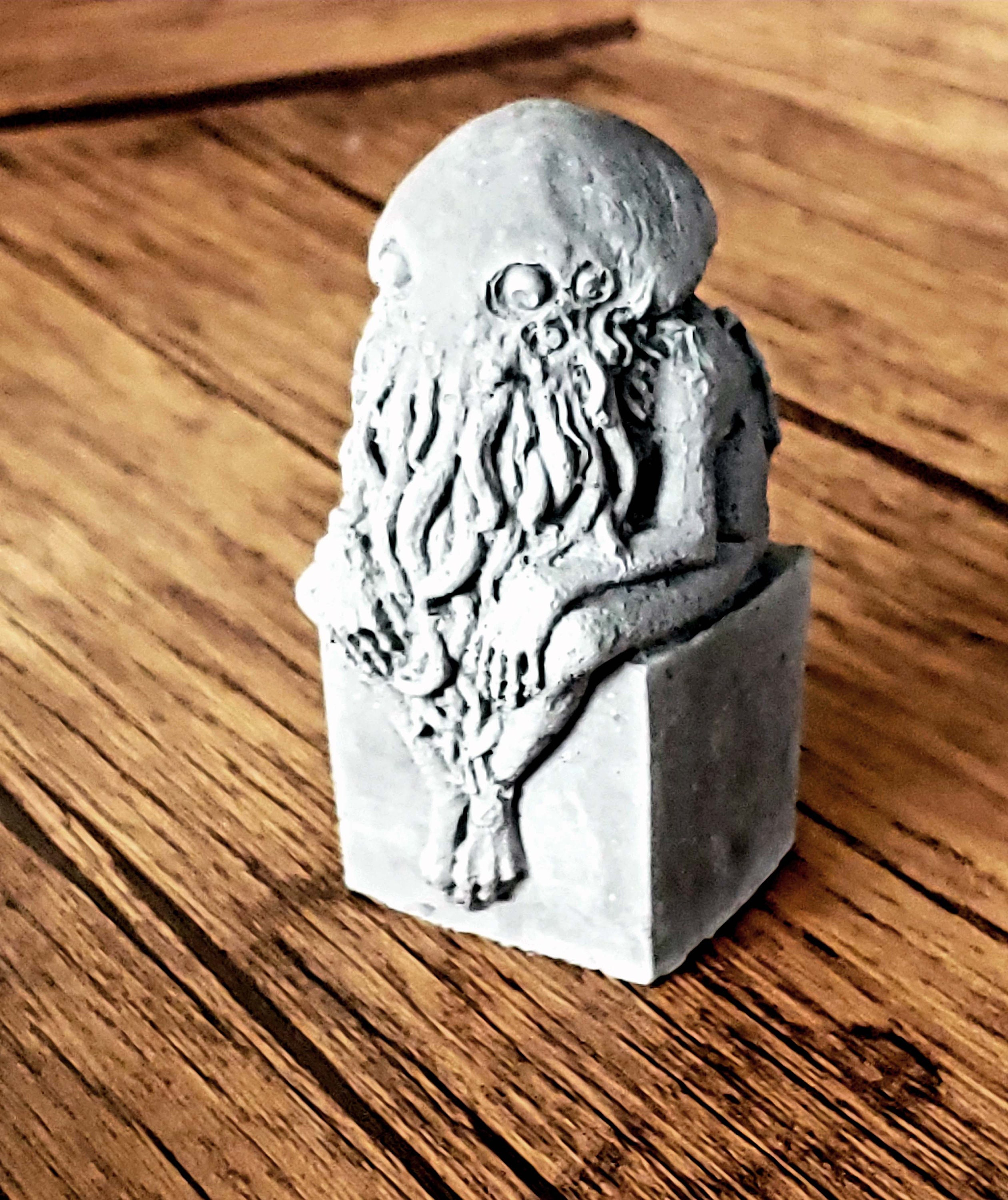Cthulhu Stone Idol Newspaper & Crate Lovecraft Concrete | Etsy