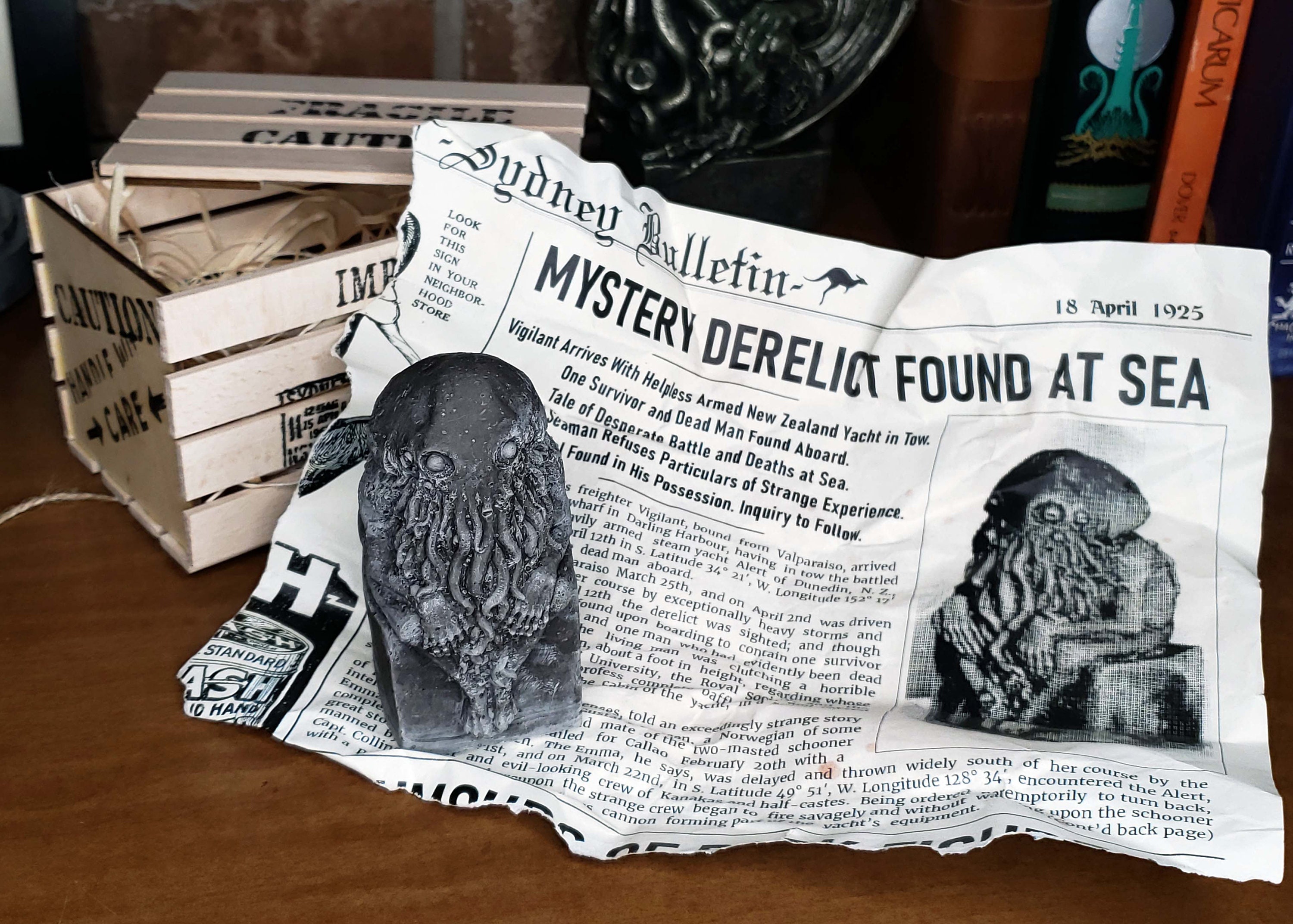 Cthulhu Stone Idol Newspaper & Crate Lovecraft Concrete - Etsy