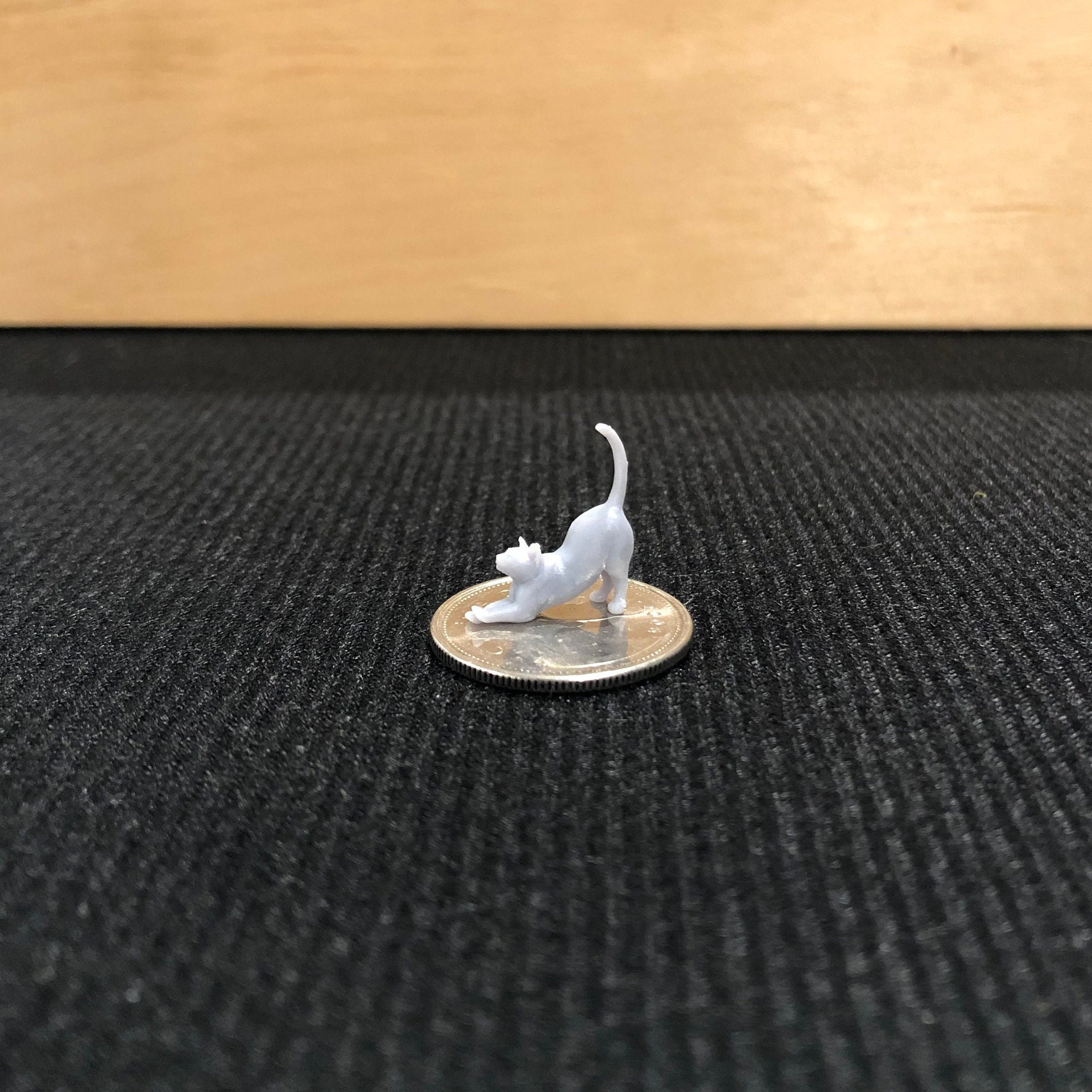 Miniature Stretching Cats- 28mm Scale - Etsy