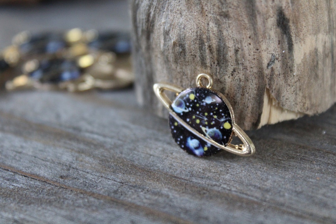 Planet Space Charm - Set of Three - Saturn Pendants for Jewelry Making ...
