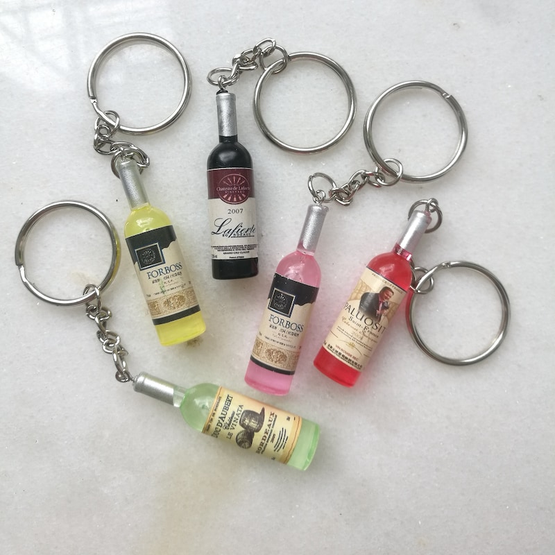 Wine Cork Keychain - Etsy