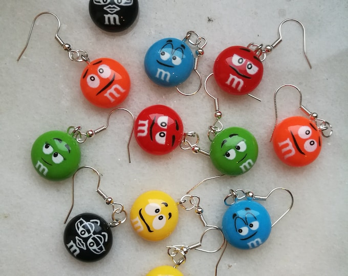 M&M Ornament Set - Etsy