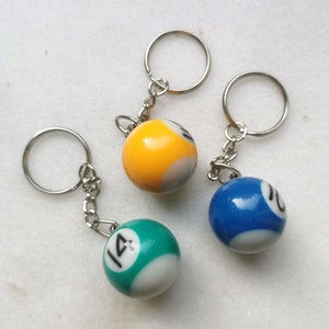 Pool Ball 8 Ball Keychain, Lucky Bag Purse Charm, Magic Keyring, Solids ...