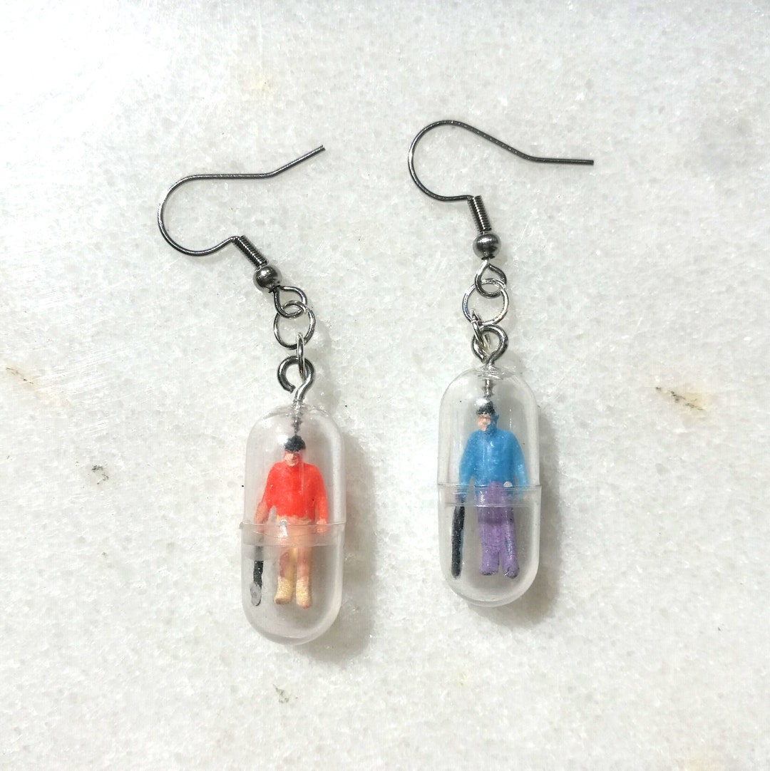Capsule Pill Earrings, Medicine Drug Charm, Retro Tiny People Tablet ...