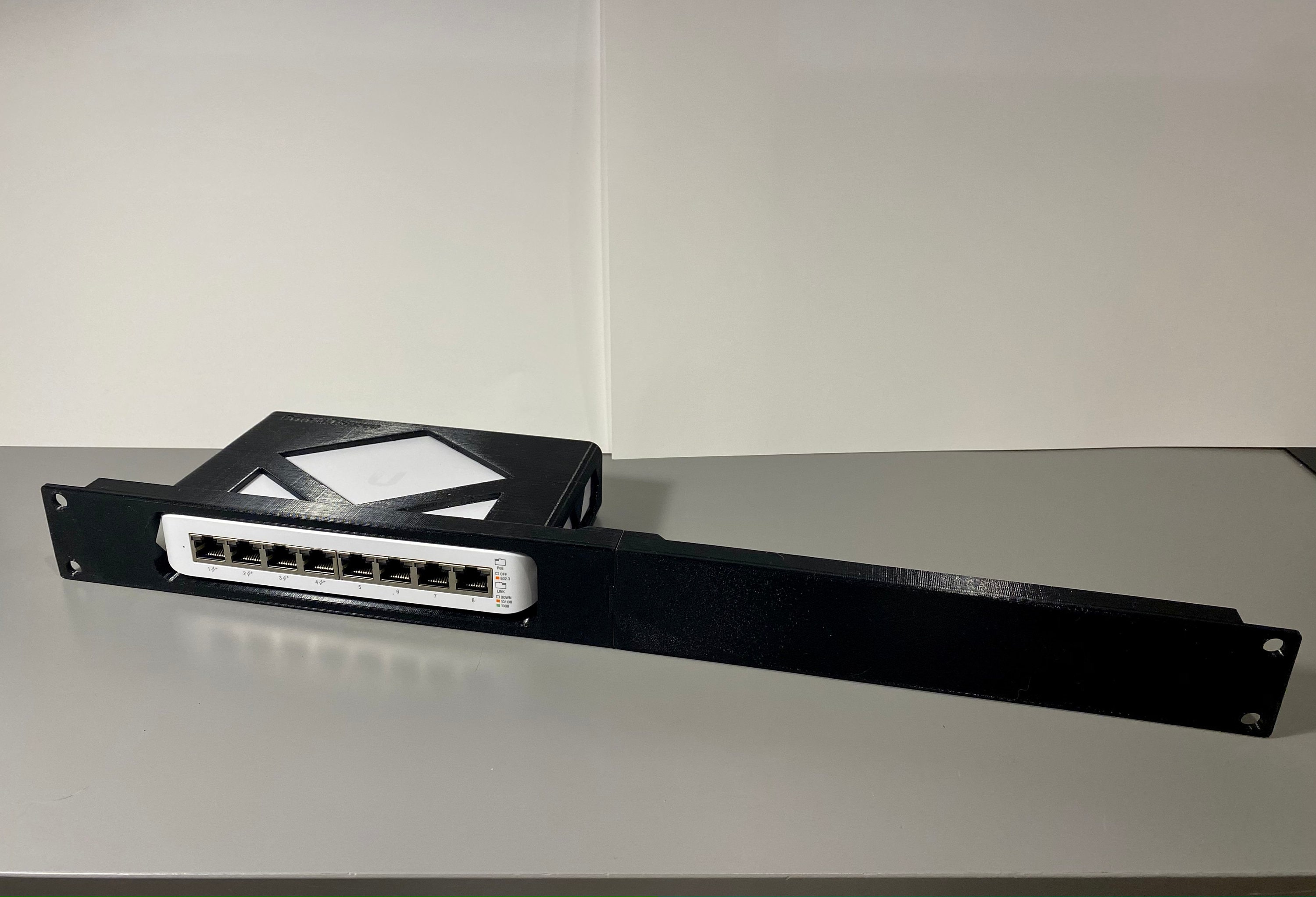 Unifi Switch Lite 8 PoE X2 Raspberry Pi 1U 19in Rack Mount Www unifi-switch-lite-8-poe-x2-raspberry-pi-1u-19in-rack-mount-www