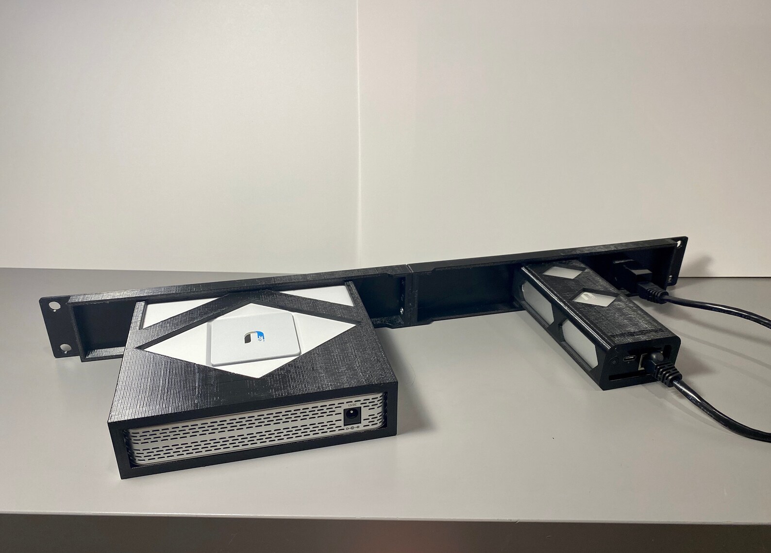 Unifi Security Gateway & Cloud Key Gen2 1U Rack Mount - Etsy