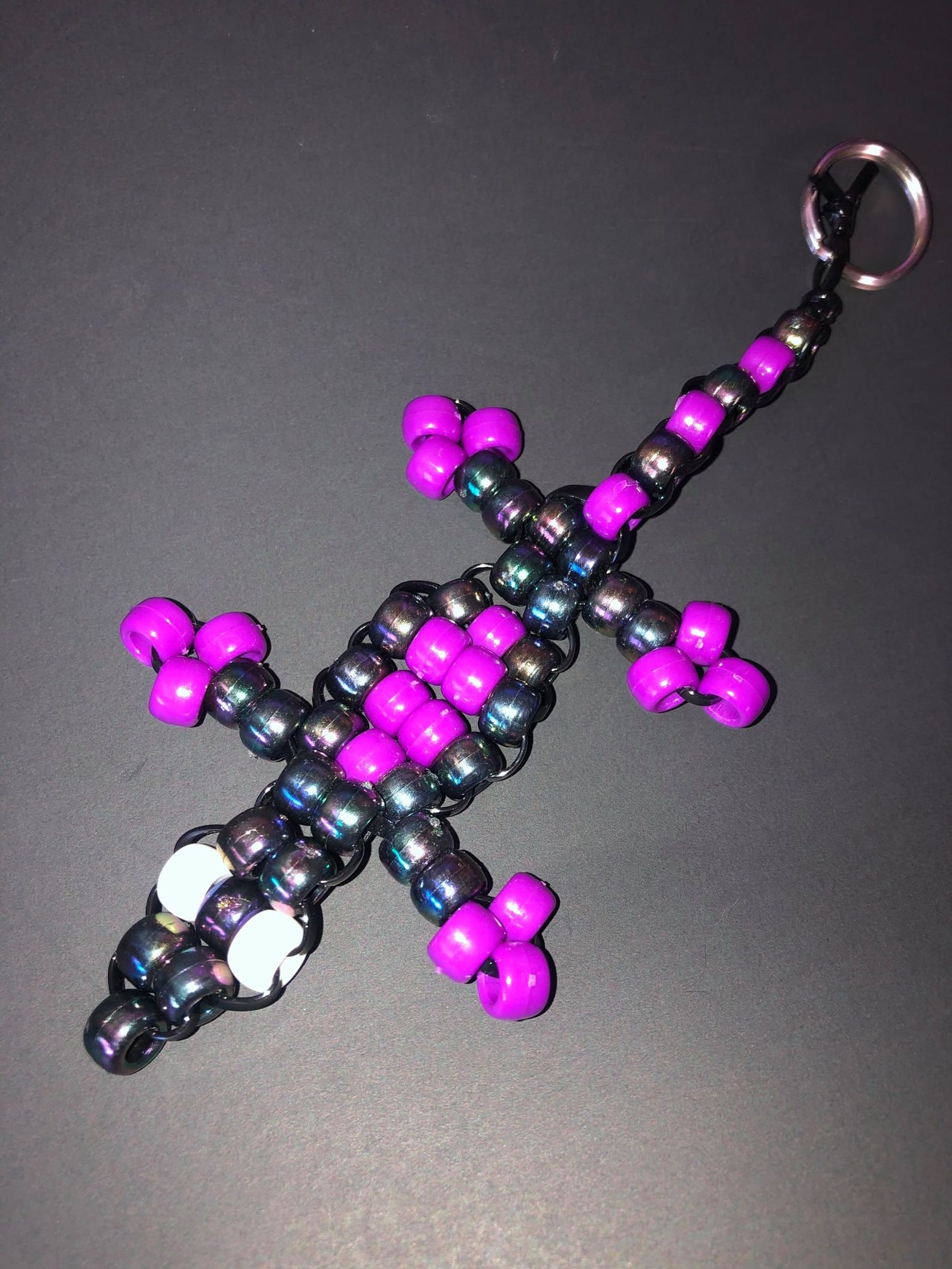 Oil-slick/berry Kandi Lizard Keychain | Etsy