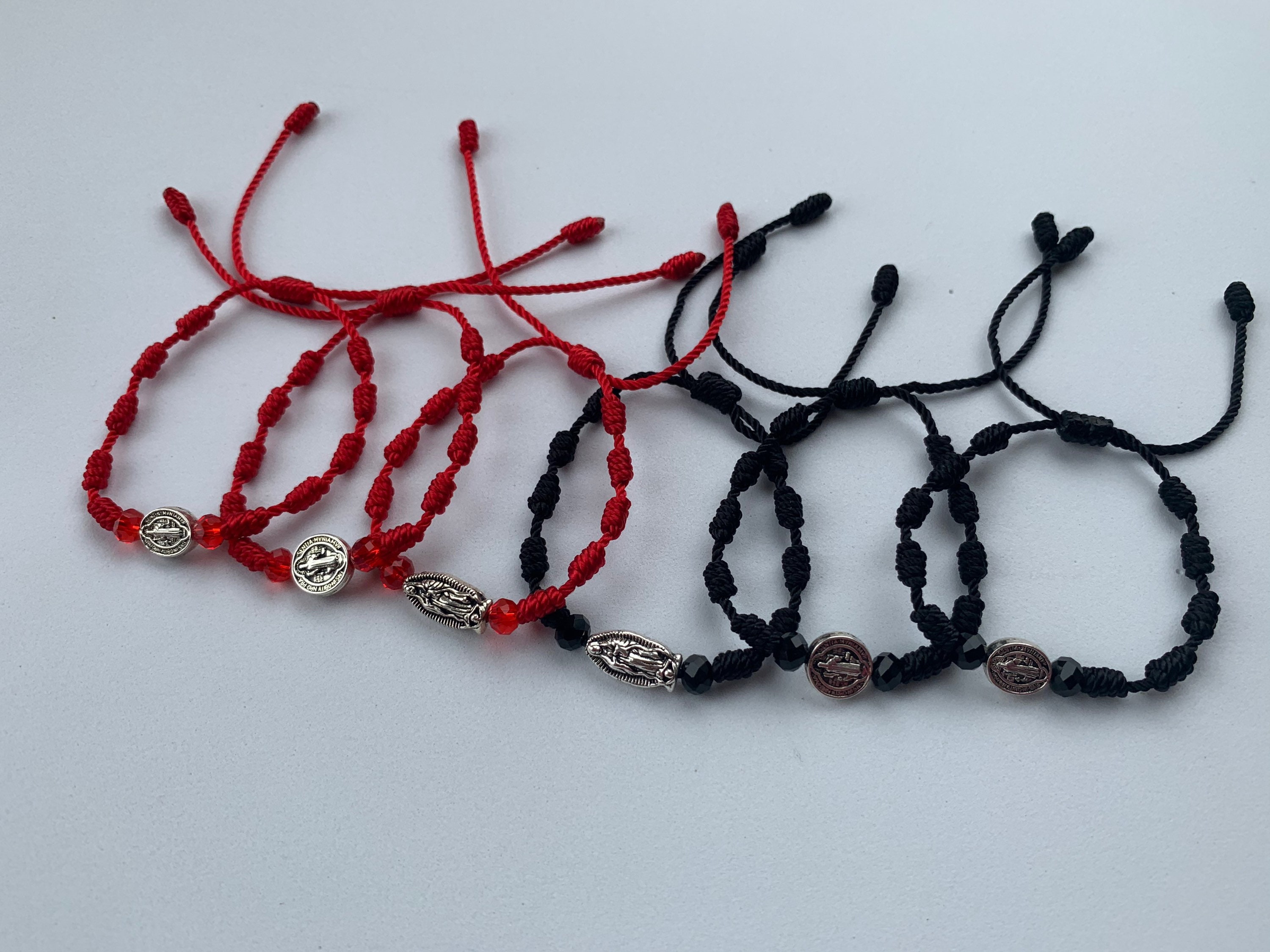 String Bracelets for Good Luck Many Variations/pulseras De - Etsy