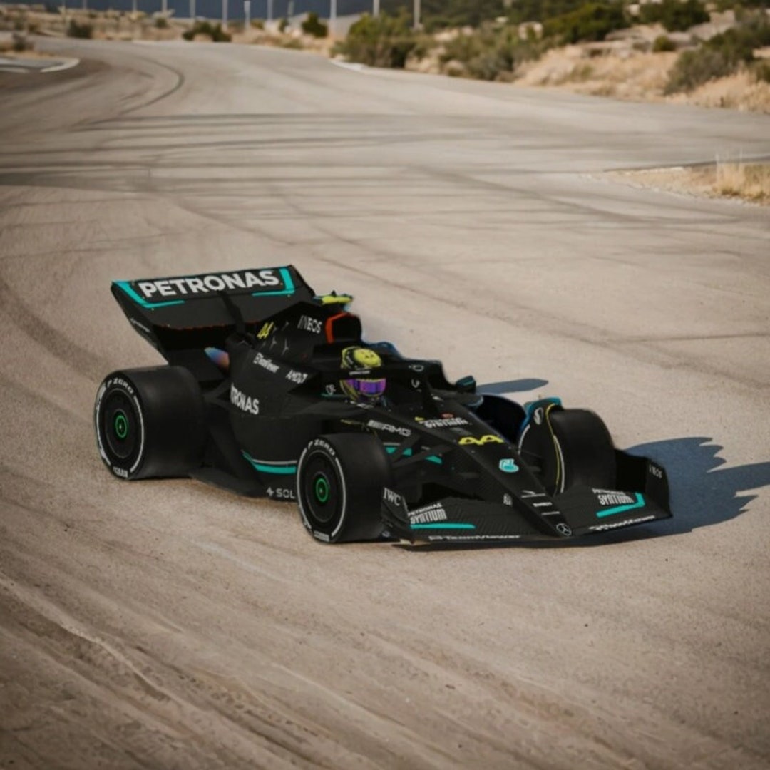 Mercedes W14 Papercraft Kit | Lowpoly F1 Sculpture | DIY Paper Racing ...