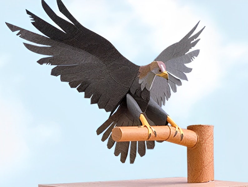 DIY Japanese Golden Eagle | Realistic 3D Papercraft | Lowpoly Sculpture ...