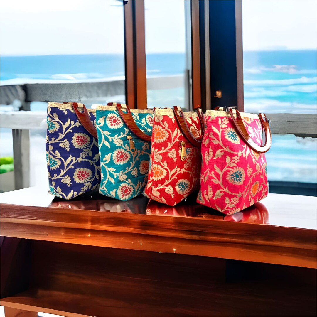 Indian Clutch, Eid Gift, Potli Purse Women Silk Ethnic Hand Bags ...