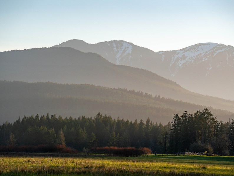 Digital Mountain Landscape Photography - Stunning Layers and Light - Etsy