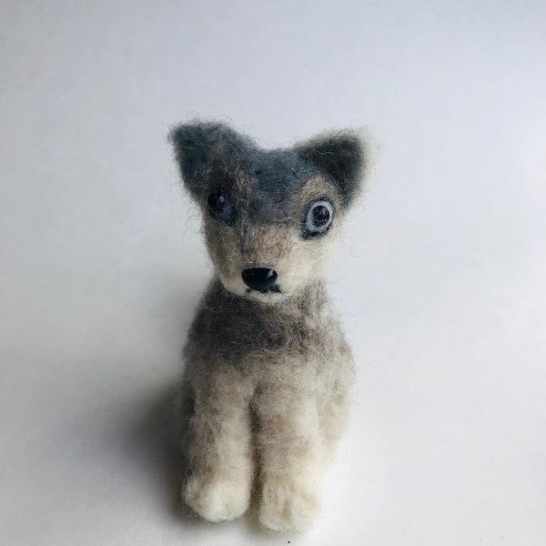 Needle Felted Wolf - Etsy
