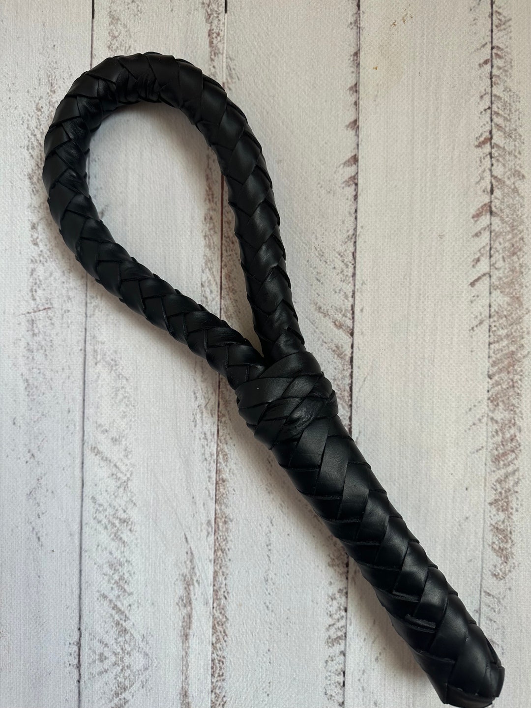 Whip Loop for Massage (black) - Etsy