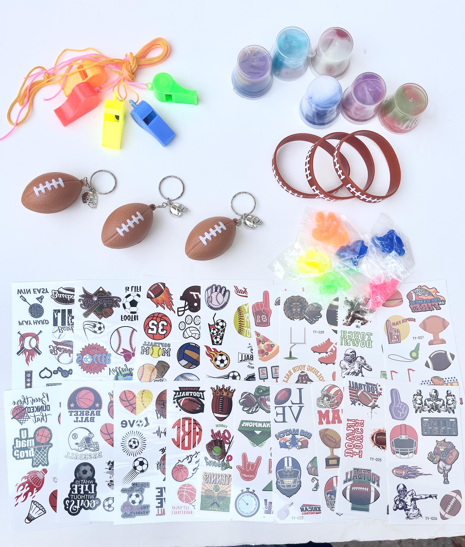 Sports-themed Party Favors | Basketball, Football & Baseball Keychain ...