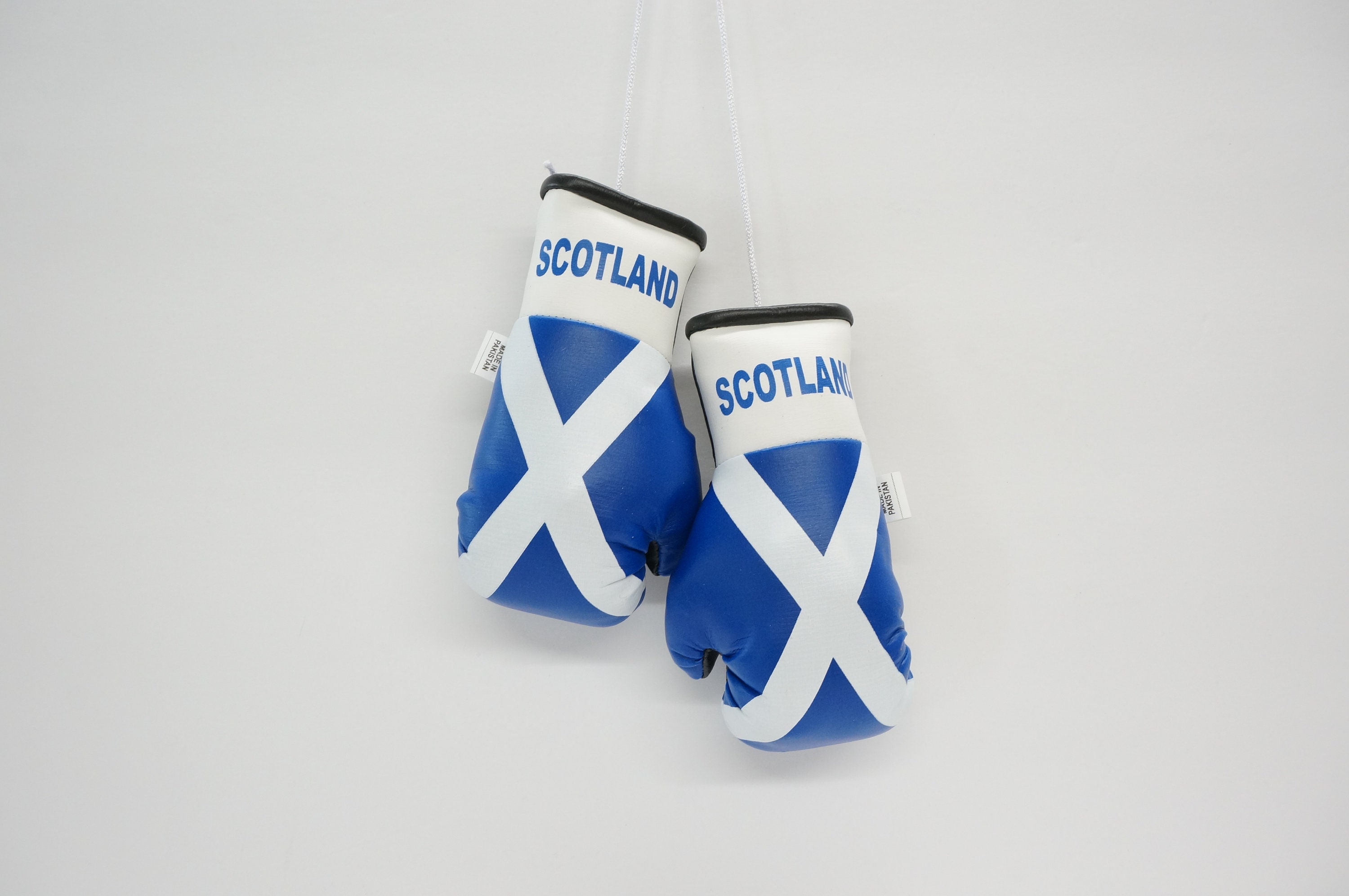 Scotland St. Andrews Boxing Glove / Scotland St. Andrews Flag / Mini ...