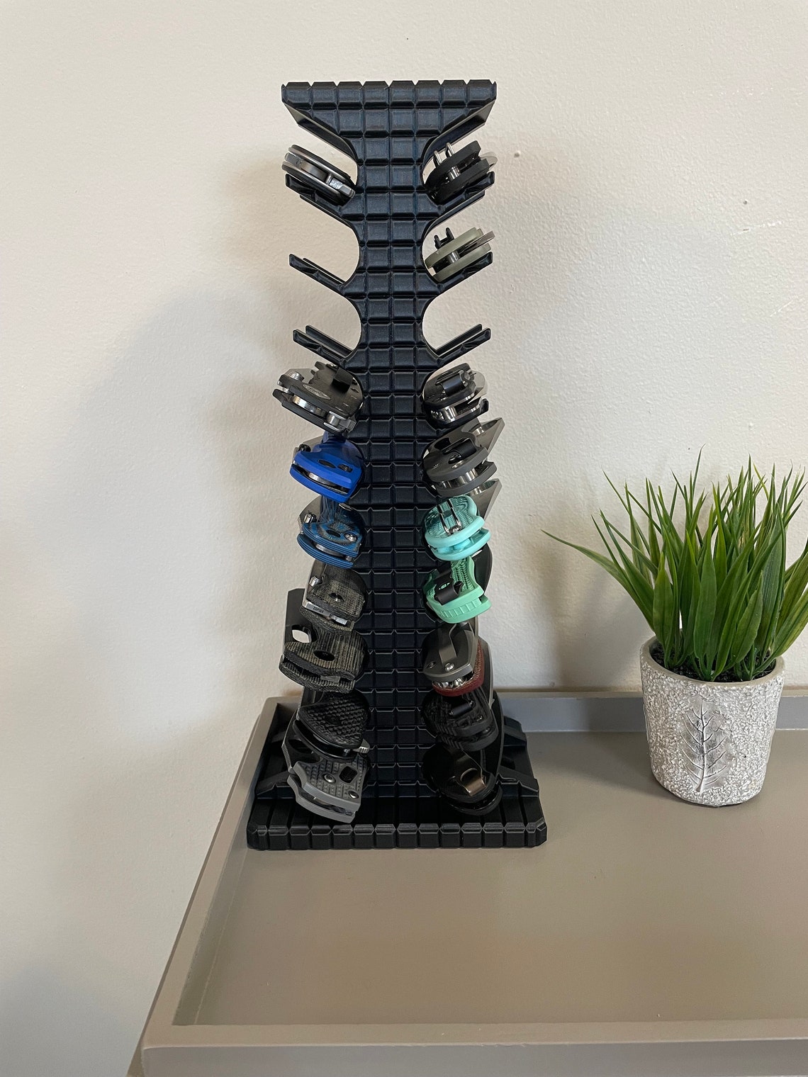 EDC Knife Display mega Tower Knife - Etsy