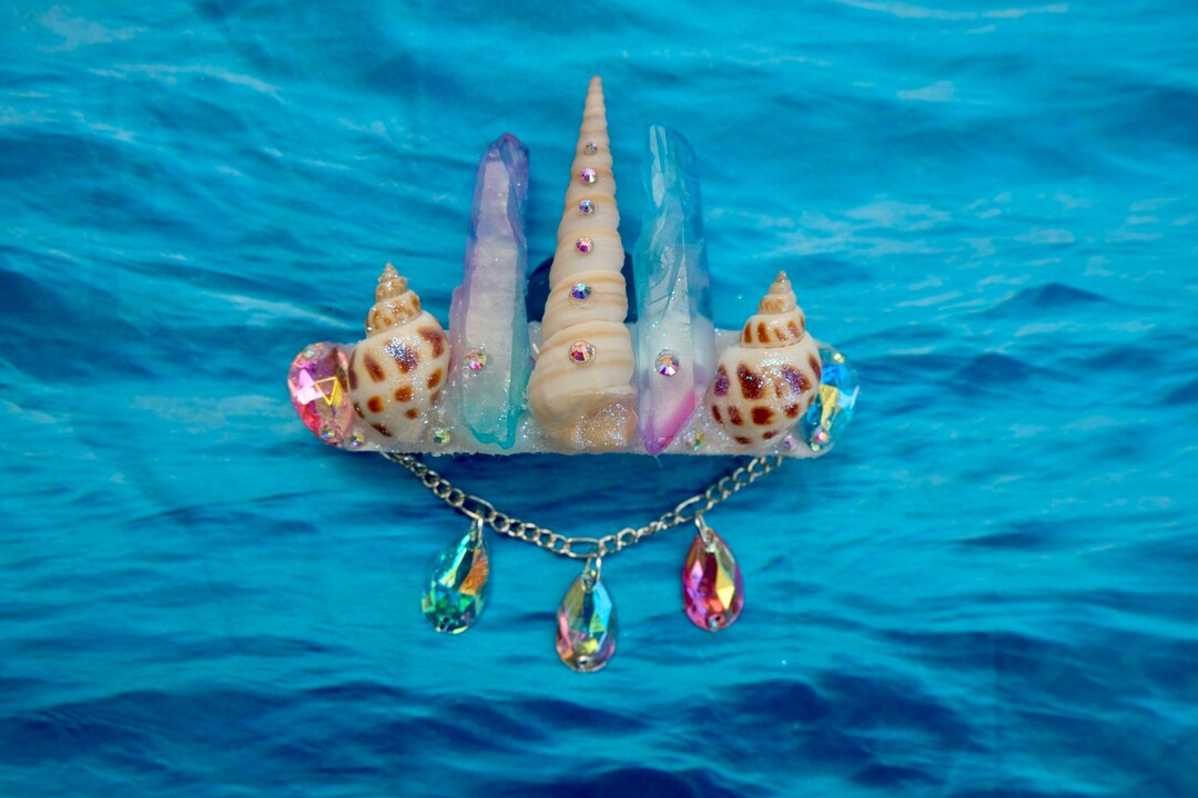 Unicorn-ombre Pink and Blue Crystals, Shells With Jewels and Glitter ...