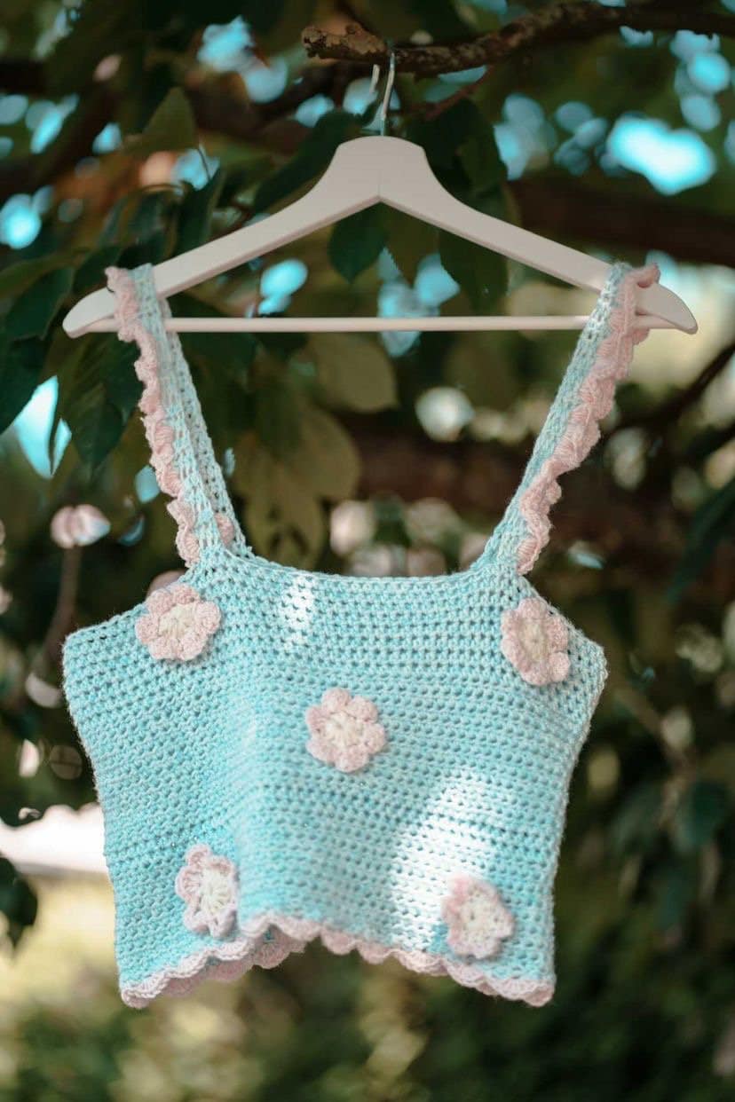 Oopsie Daisy Crochet Top - Crochet PATTERN - Daisy Floral Flower Crop ...