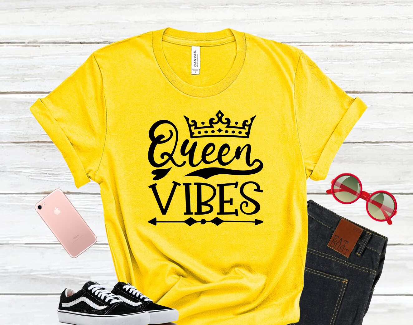 Acrylic Queen Vibes Art & Collectibles etna.com.pe