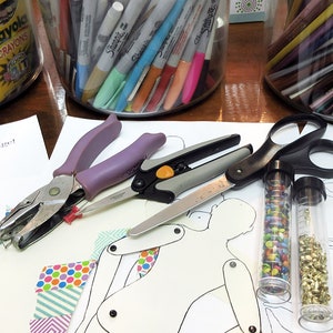 Pieces Paper Dolls #1 - Create a Jointed Doll - 6 Sizes - Articulated ...