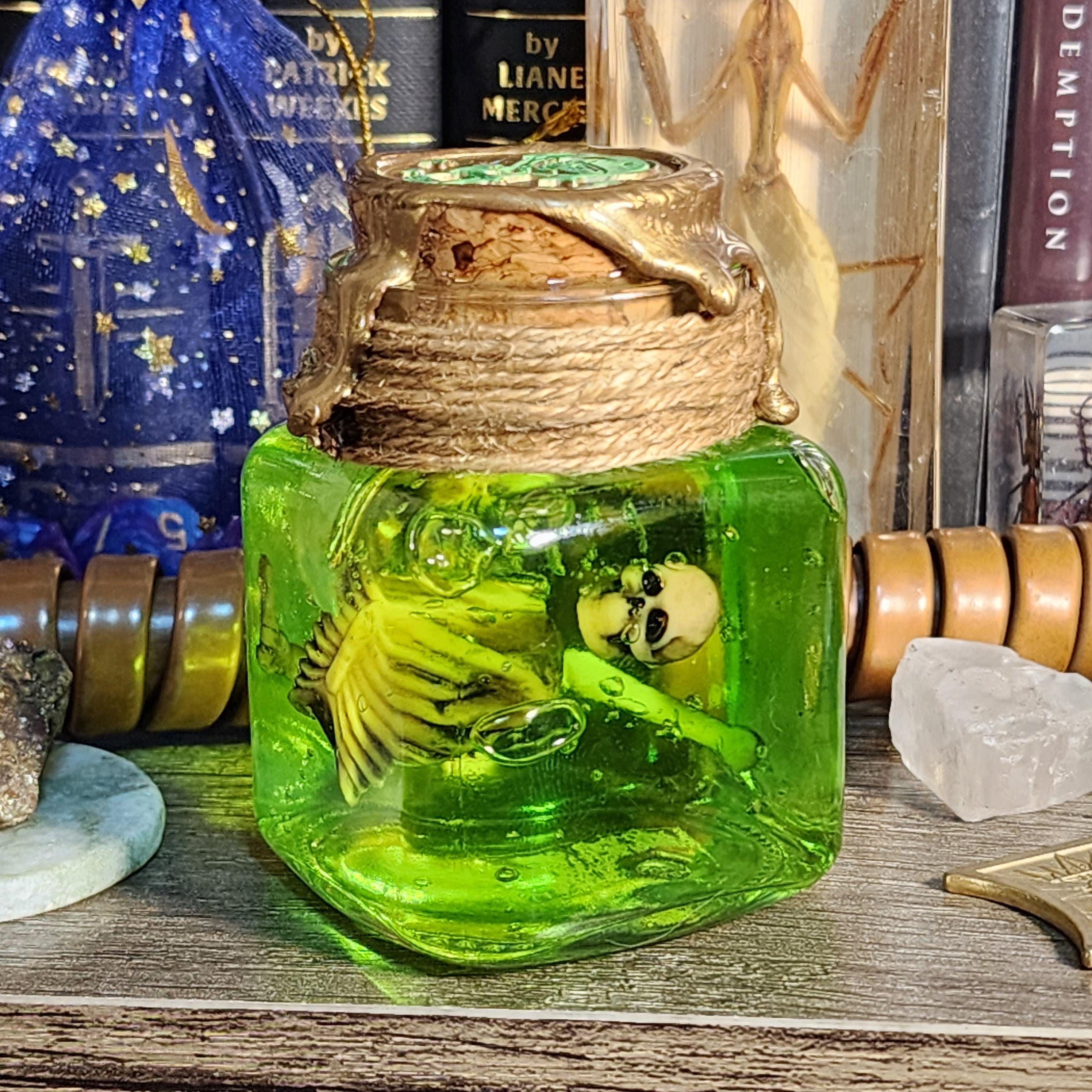 Gelatinous Cube in a Jar | Fantasy Potion Bottle | Dungeons and Dragons ...