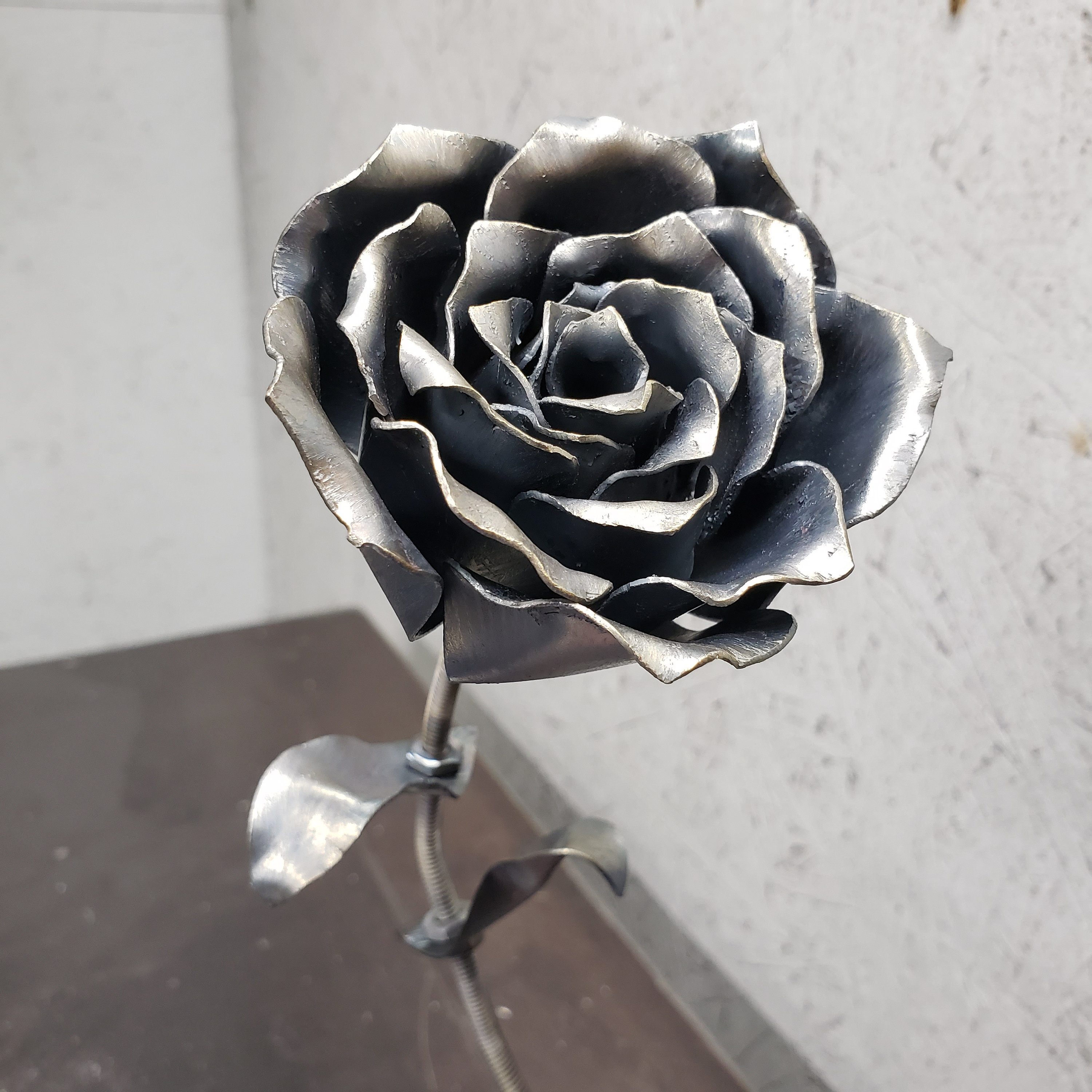 Metal Rose // DIY Metal Rose Kit // No Weld // Stem and - Etsy