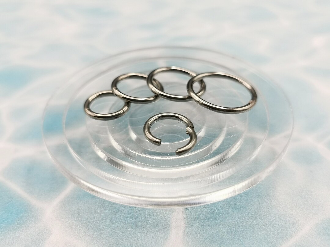 Titanium Clickers 1.6mm/14g 8mm-14mm Internal Diameter - Etsy