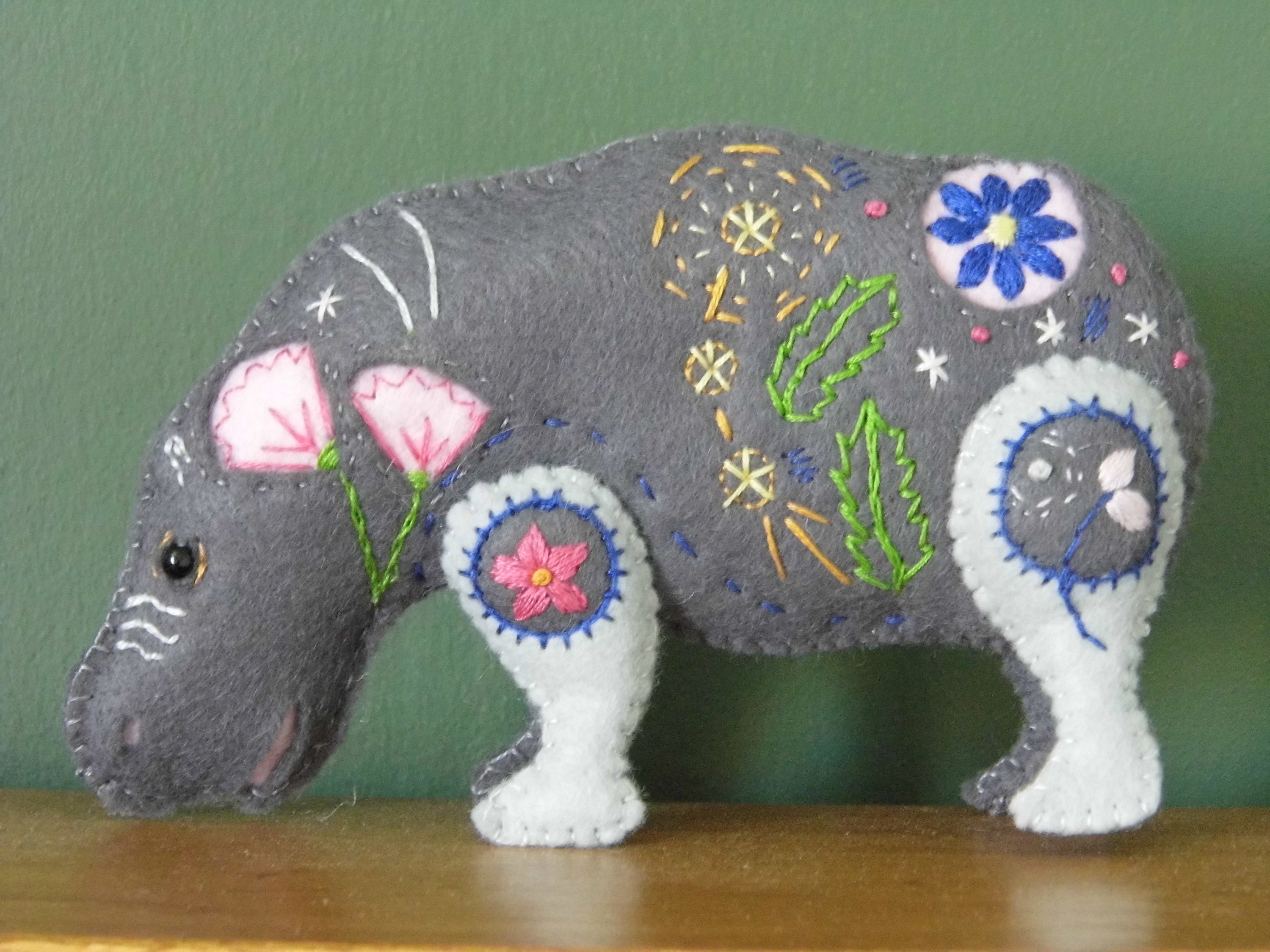 Hippo PDF Pattern for an Embroidered Felt Ornament - Etsy UK