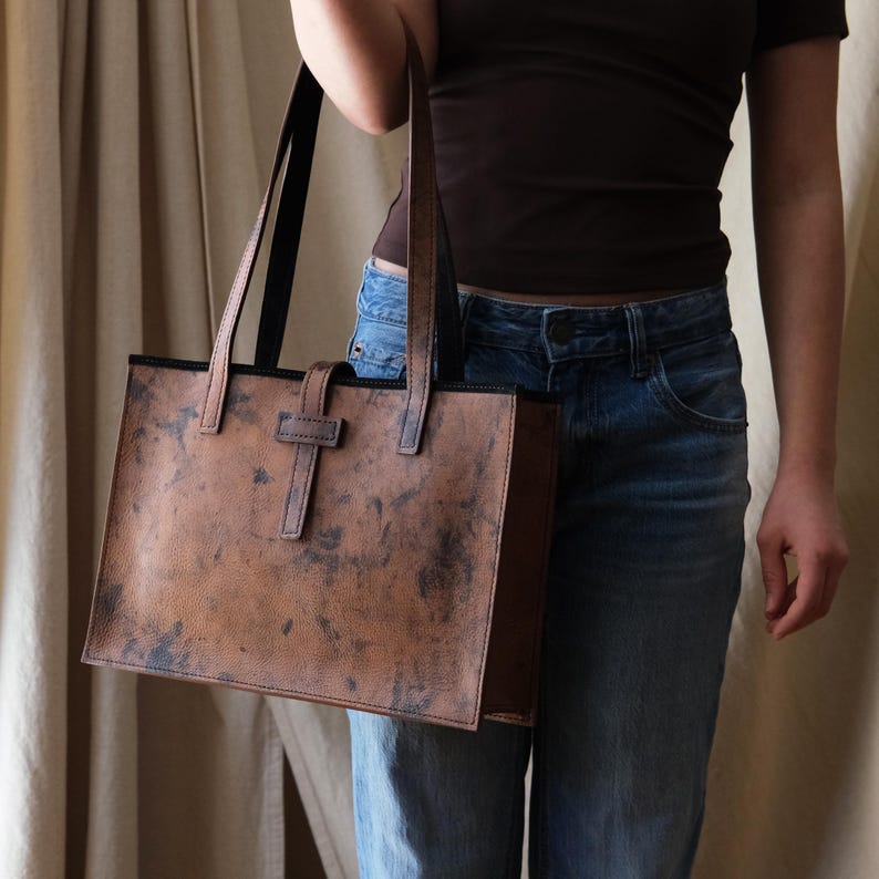 The Lighthouse Leather Bag PDF Pattern: Medium Size Tote Bag With 3 ...