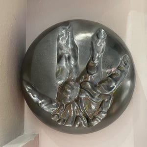 district 9 alien hand