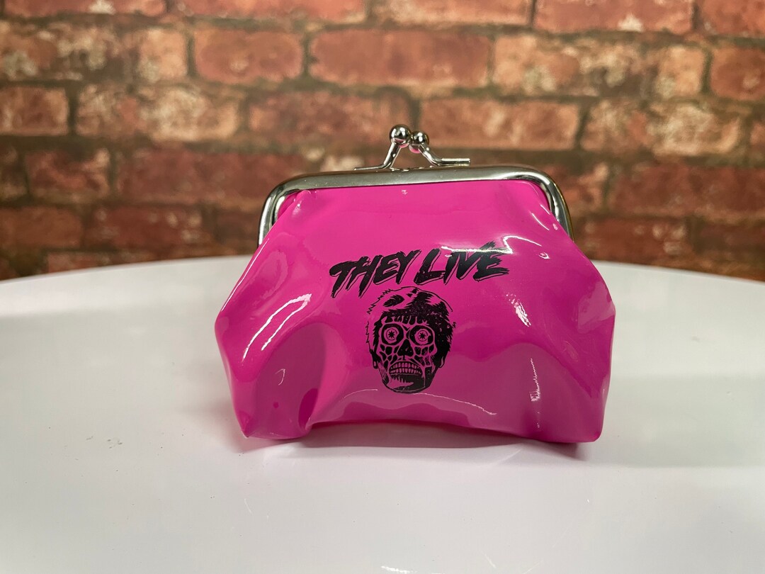 Horror Style Coin Purse They Live Horror Lover Gift Sci-fi Geek Vintage ...