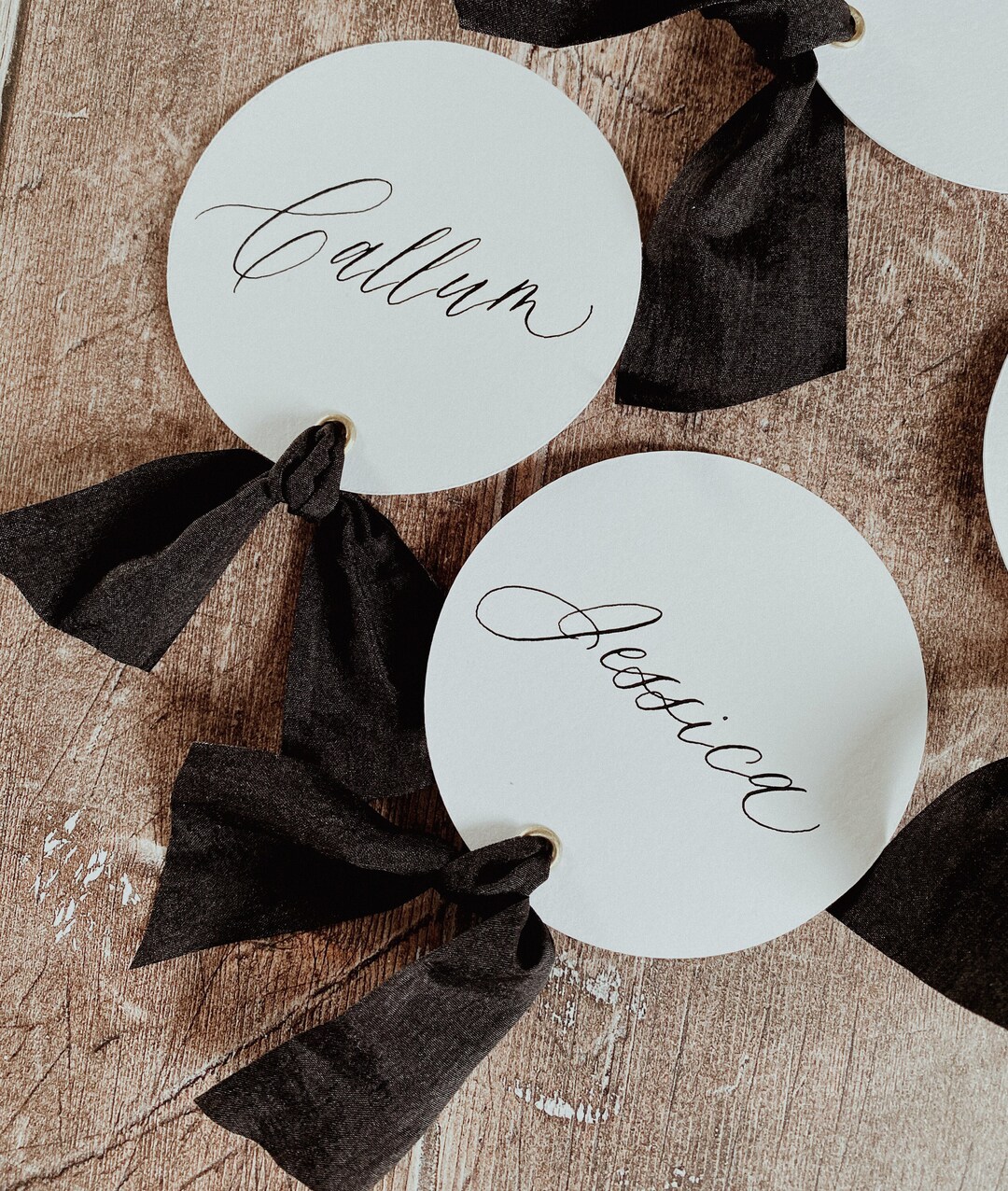 Monochrome Circle Place Cards / Black Silky Ribbon / Elegant ...